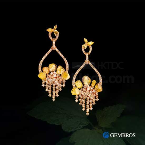 Gold Earring: A Tender Shoot | Jewellery & Watch