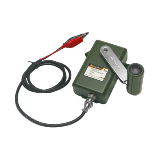 Military Emergency Hand Crank Dynamo for Battery and Radio | Mobile ...