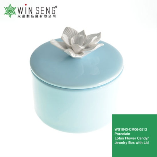 Porcelain Lotus Flower Candy/Jewelry Box with Lid | Gifts, Toys ...
